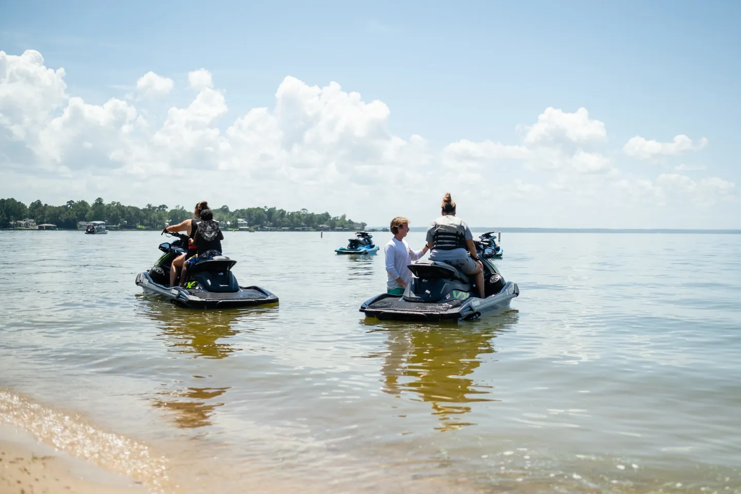 The Dam Lake Life Jet Ski Rally! - The Lake Life Rental Co.